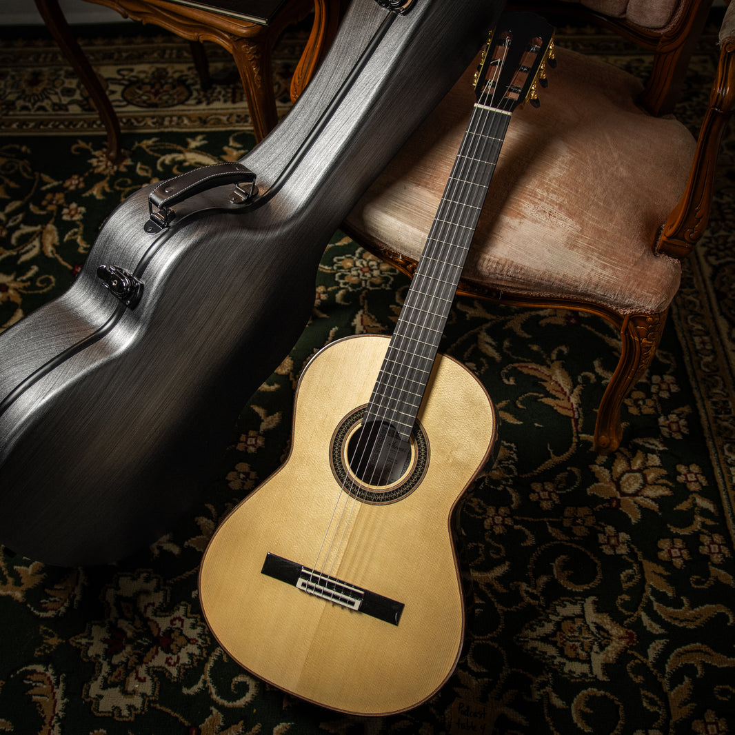 Siccas Luthiers – Siccas Guitars