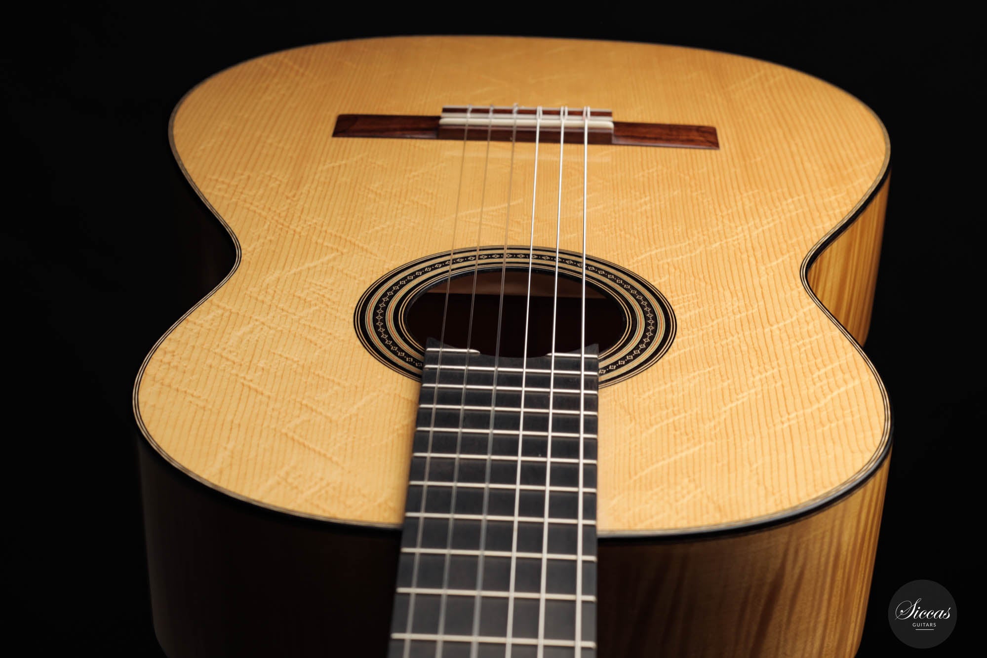Daryl Perry - 2022 Spruce/Maple No. 247 65 cm – Siccas Guitars